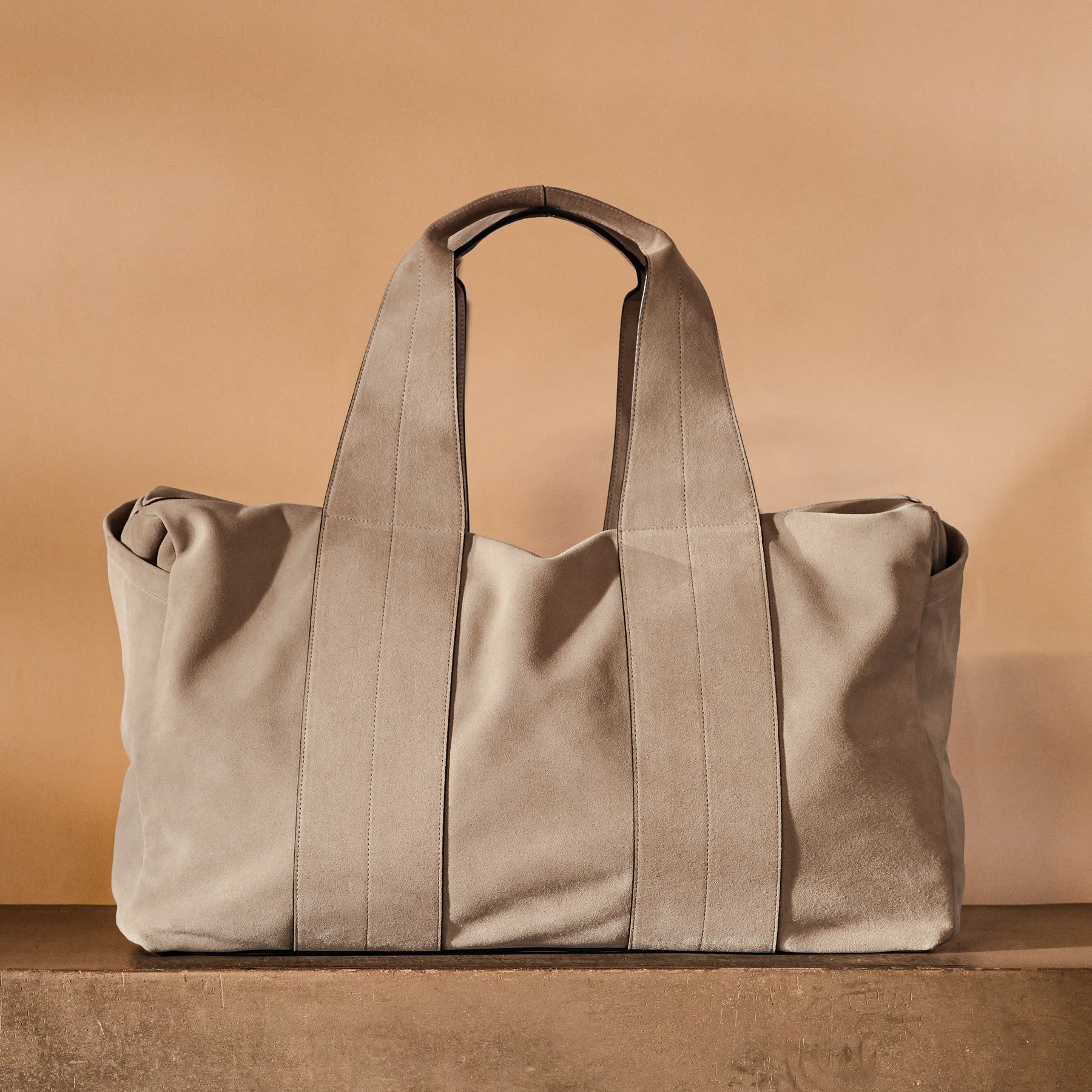 Suede Montecito Weekend Bag - Earth | James Perse Los Angeles
