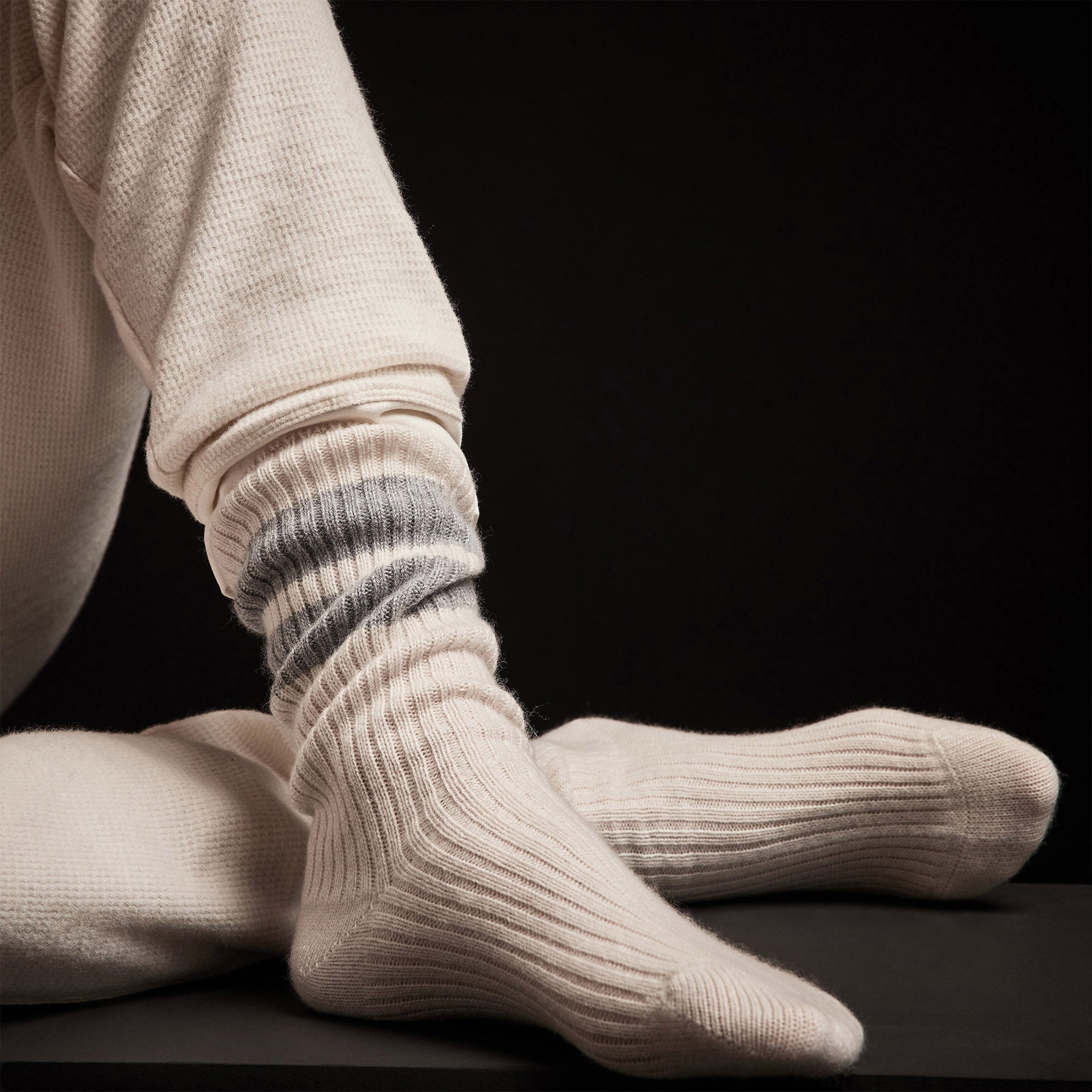 Long Chunky Cashmere Sock - Pearl/Heather Grey | James Perse Los Angeles