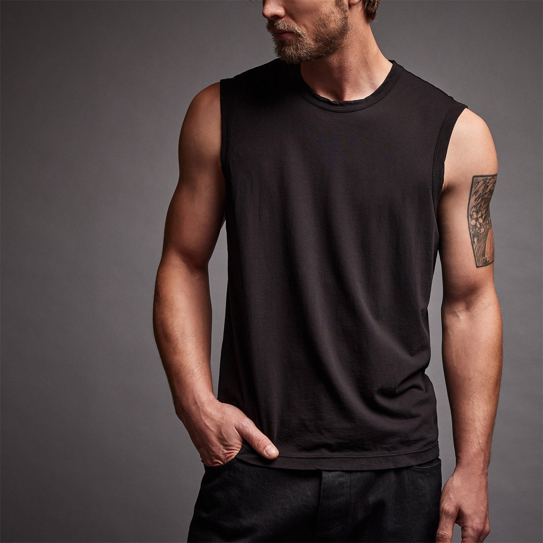 LA Muscle Tank - Black | James Perse Los Angeles