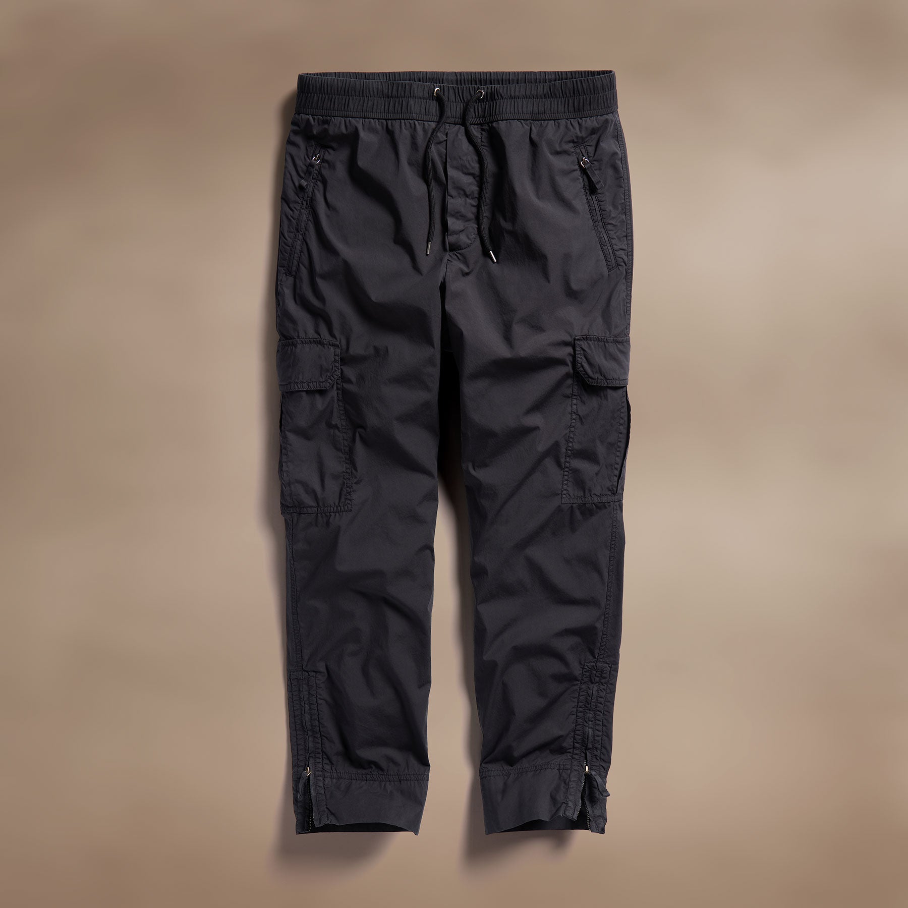 Parachute Poplin Cargo - Black | James Perse Los Angeles