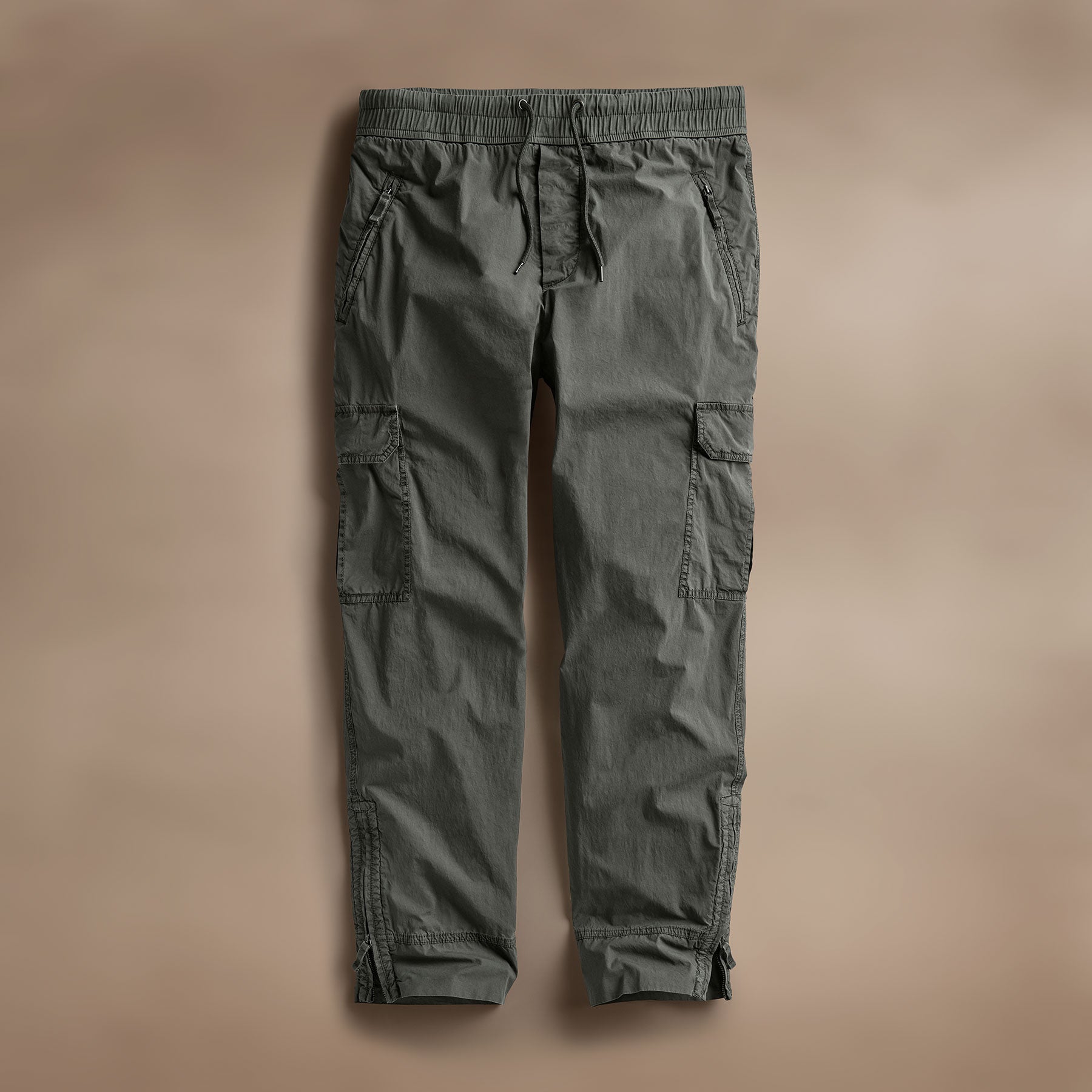Parachute Poplin Cargo - Granite Pigment | James Perse Los Angeles