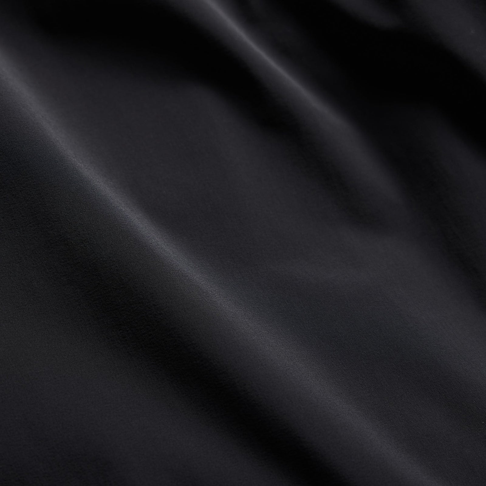 Split Hem Boardshort - Black | James Perse Los Angeles