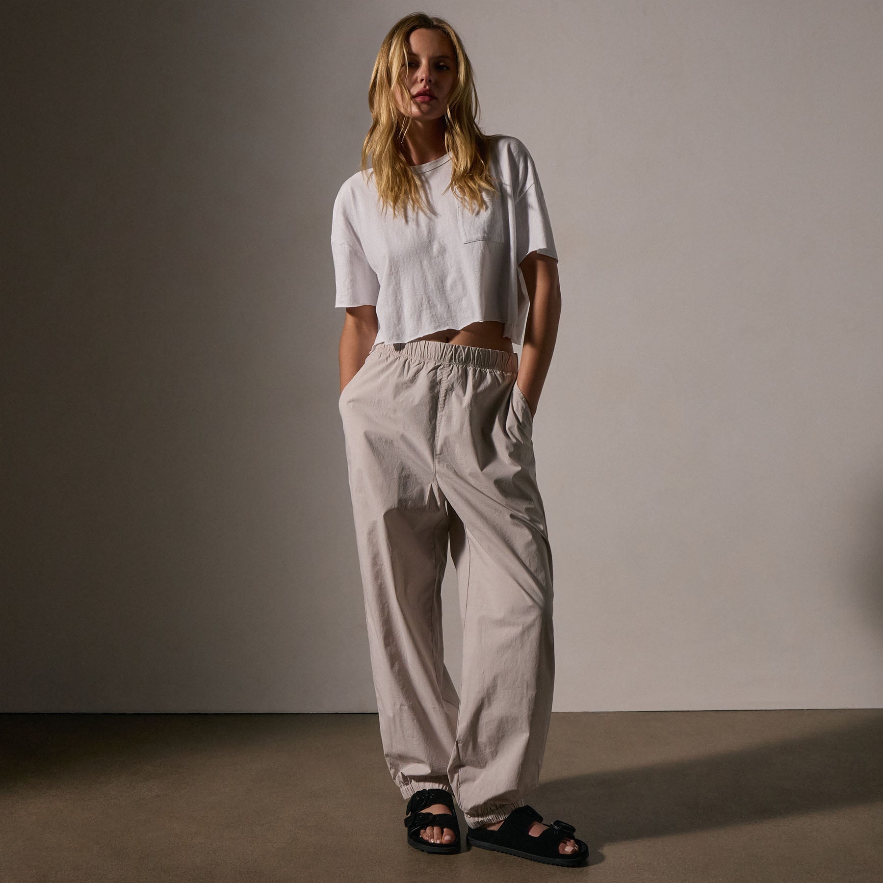 Stretch Poplin Parachute Pant - Salt Pigment | James Perse Los Angeles